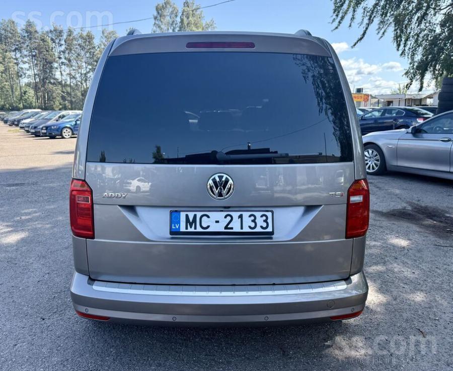 Grey Volkswagen Caddy 2017 in Riga, with an engine capacity of 1.40 L and mileage of 0 thousand km for 10990 €, photo 7 on AUTOMOTO.COM.LV
