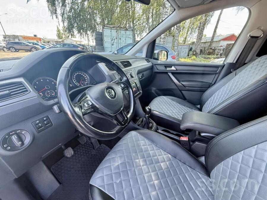 Grey Volkswagen Caddy 2017 in Riga, with an engine capacity of 1.40 L and mileage of 0 thousand km for 10990 €, photo 16 on AUTOMOTO.COM.LV