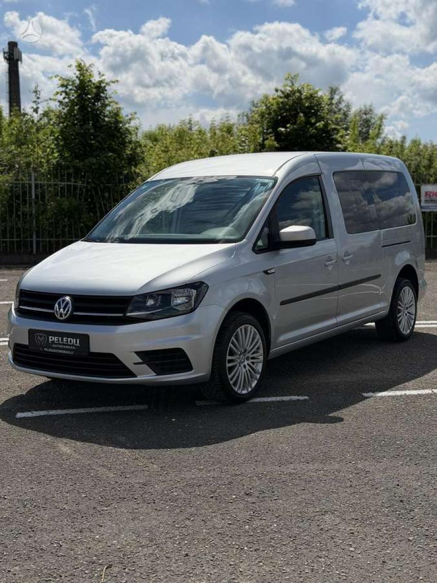 Grey Volkswagen Caddy 2017 in Kedainiai, with an engine capacity of 1.97 L and mileage of 291 thousand km for 12000 €, photo 3 on AUTOMOTO.COM.LV