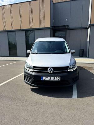 Grey Volkswagen Caddy 2017 in Klaipeda, with an engine capacity of 1.97 L and mileage of 174 thousand km for 9850 €, photo 3 on AUTOMOTO.COM.LV