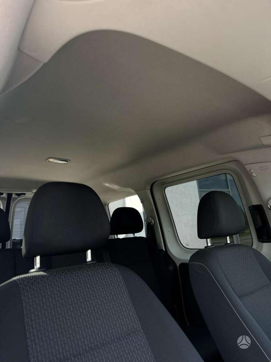 Grey Volkswagen Caddy 2017 in Klaipeda, with an engine capacity of 1.97 L and mileage of 174 thousand km for 9850 €, photo 14 on AUTOMOTO.COM.LV