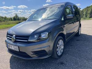 Grey Volkswagen Caddy 2017 in Kedainiai, with an engine capacity of 1.97 L and mileage of 235 thousand km for 12500 €, photo 3 on AUTOMOTO.COM.LV
