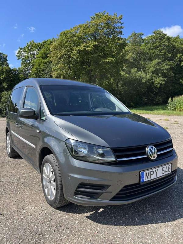 Pelēks Volkswagen Caddy 2017 Kėdainiai, ar dzinēja tilpumu 1.97 L un nobraukumu 235 tūkst. km par 12500 €, foto 4 vietnē AUTOMOTO.COM.LV