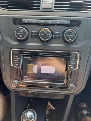 Grey Volkswagen Caddy 2017 in Kedainiai, with an engine capacity of 1.97 L and mileage of 235 thousand km for 12500 €, photo 17 on AUTOMOTO.COM.LV