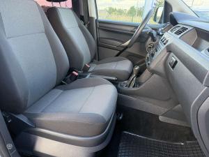 Grey Volkswagen Caddy 2017 in Vilnius, with an engine capacity of 1.97 L and mileage of 177 thousand km for 8800 €, photo 13 on AUTOMOTO.COM.LV