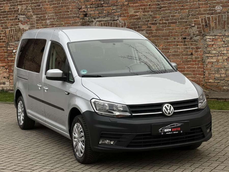 Pelēks Volkswagen Caddy 2018 Kėdainiai, ar dzinēja tilpumu 1.97 L un nobraukumu 243 tūkst. km par 9950 €, foto 4 vietnē AUTOMOTO.COM.LV