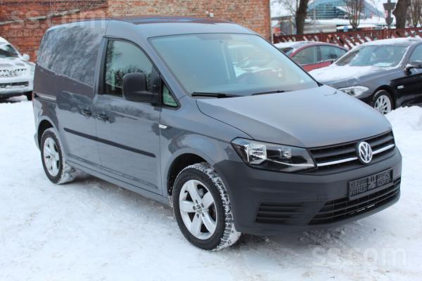 Grey Volkswagen Caddy 2018 in Liepaja, with an engine capacity of 2.00 L and mileage of 58 thousand km for 12500 €, photo 1 on AUTOMOTO.COM.LV