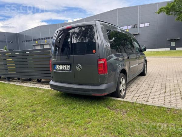 Pelēks Volkswagen Caddy 2018 Rīga, ar dzinēja tilpumu 2.00 L un nobraukumu 149 tūkst. km par 12000 €, foto 3 vietnē AUTOMOTO.COM.LV