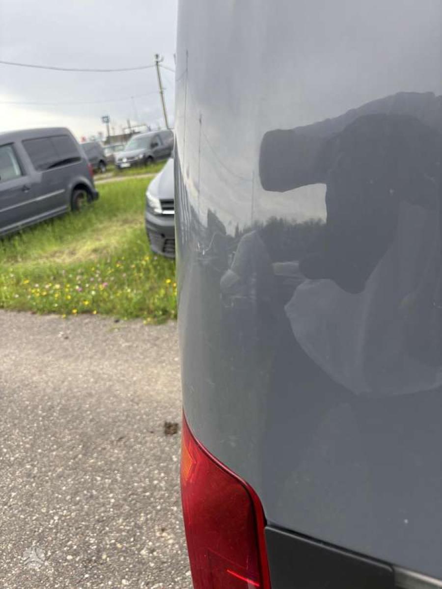 Pelēks Volkswagen Caddy 2018 Viļņa, ar dzinēja tilpumu 1.97 L un nobraukumu 84 tūkst. km par 7000 €, foto 19 vietnē AUTOMOTO.COM.LV