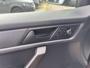 Pelēks Volkswagen Caddy 2018 Viļņa, ar dzinēja tilpumu 1.97 L un nobraukumu 125 tūkst. km par 9400 €, foto 16 vietnē AUTOMOTO.COM.LV