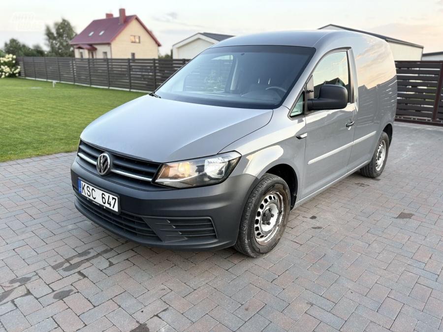 Grey Volkswagen Caddy 2018 in Vilnius, with an engine capacity of 2.00 L and mileage of 162 thousand km for 7900 €, photo 14 on AUTOMOTO.COM.LV