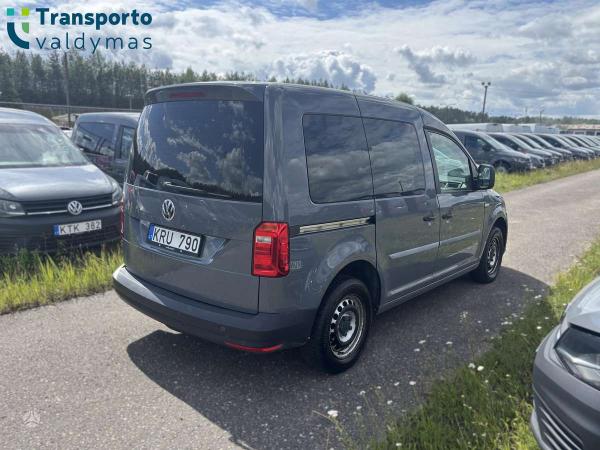 Pelēks Volkswagen Caddy 2018 Viļņa, ar dzinēja tilpumu 1.97 L un nobraukumu 127 tūkst. km par 8400 €, foto 5 vietnē AUTOMOTO.COM.LV