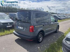 Grey Volkswagen Caddy 2018 in Vilnius, with an engine capacity of 1.97 L and mileage of 127 thousand km for 8400 €, photo 5 on AUTOMOTO.COM.LV