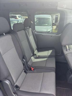 Grey Volkswagen Caddy 2018 in Vilnius, with an engine capacity of 1.97 L and mileage of 127 thousand km for 8400 €, photo 11 on AUTOMOTO.COM.LV