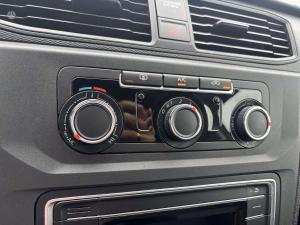 Grey Volkswagen Caddy 2018 in Vilnius, with an engine capacity of 1.97 L and mileage of 136 thousand km for 7000 €, photo 12 on AUTOMOTO.COM.LV