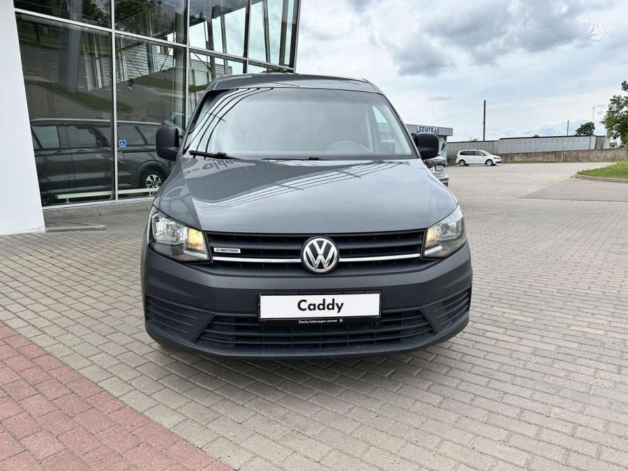 Grey Volkswagen Caddy 2019 in Siauliai, with an engine capacity of 1.97 L and mileage of 114 thousand km for 13900 €, photo 3 on AUTOMOTO.COM.LV