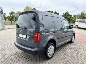Grey Volkswagen Caddy 2019 in Siauliai, with an engine capacity of 1.97 L and mileage of 114 thousand km for 13900 €, photo 8 on AUTOMOTO.COM.LV