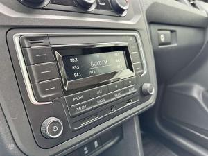 Grey Volkswagen Caddy 2019 in Siauliai, with an engine capacity of 1.97 L and mileage of 114 thousand km for 13900 €, photo 22 on AUTOMOTO.COM.LV