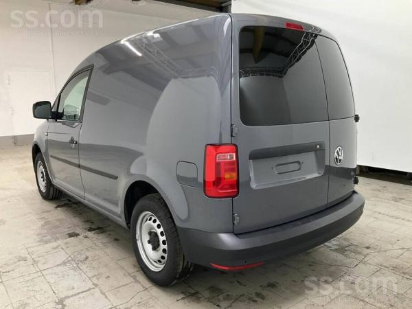 Pelēks Volkswagen Caddy 2019 Rīga, ar dzinēja tilpumu 2.00 L un nobraukumu 234 tūkst. km par 7800 €, foto 3 vietnē AUTOMOTO.COM.LV
