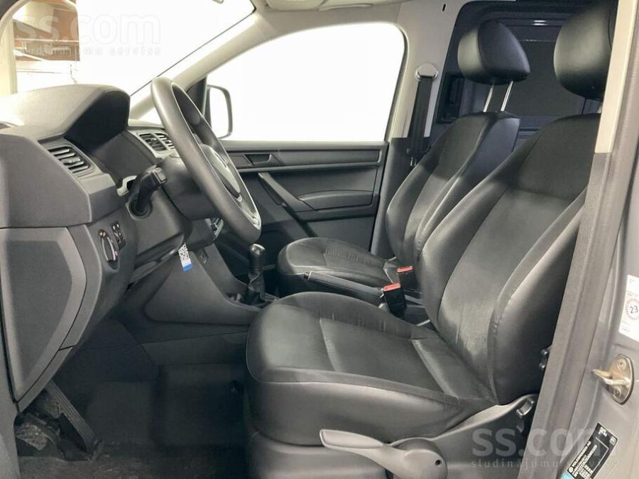 Pelēks Volkswagen Caddy 2019 Rīga, ar dzinēja tilpumu 2.00 L un nobraukumu 234 tūkst. km par 7800 €, foto 11 vietnē AUTOMOTO.COM.LV