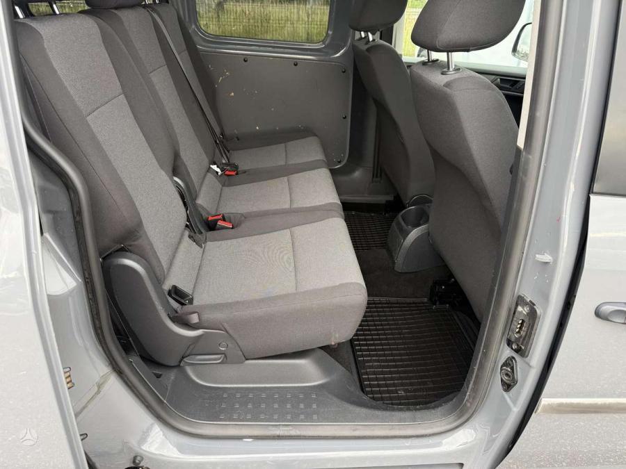 Pelēks Volkswagen Caddy 2019 Viļņa, ar dzinēja tilpumu 1.97 L un nobraukumu 206 tūkst. km par 11800 €, foto 14 vietnē AUTOMOTO.COM.LV