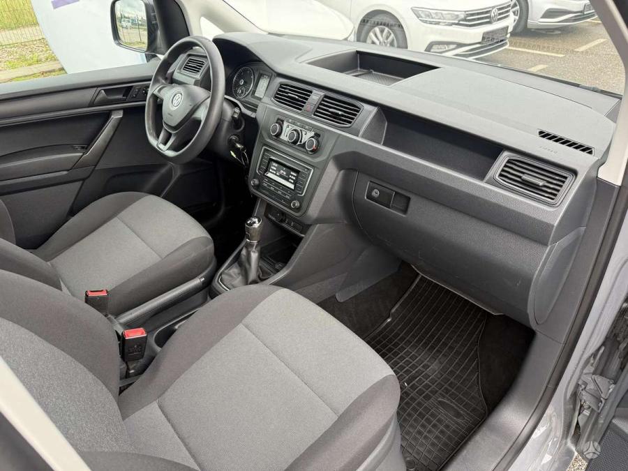 Pelēks Volkswagen Caddy 2019 Viļņa, ar dzinēja tilpumu 1.97 L un nobraukumu 206 tūkst. km par 11800 €, foto 18 vietnē AUTOMOTO.COM.LV