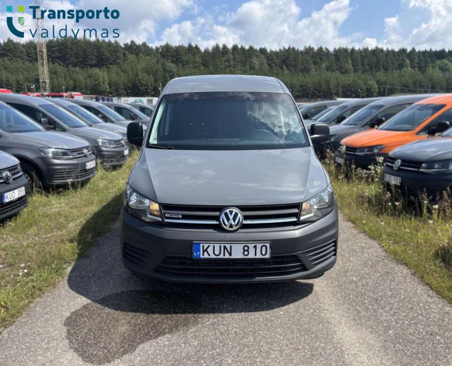 Grey Volkswagen Caddy 2019 in Vilnius, with an engine capacity of 1.97 L and mileage of 153 thousand km for 8000 €, photo 3 on AUTOMOTO.COM.LV