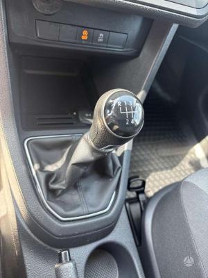 Grey Volkswagen Caddy 2019 in Vilnius, with an engine capacity of 1.97 L and mileage of 153 thousand km for 8000 €, photo 17 on AUTOMOTO.COM.LV