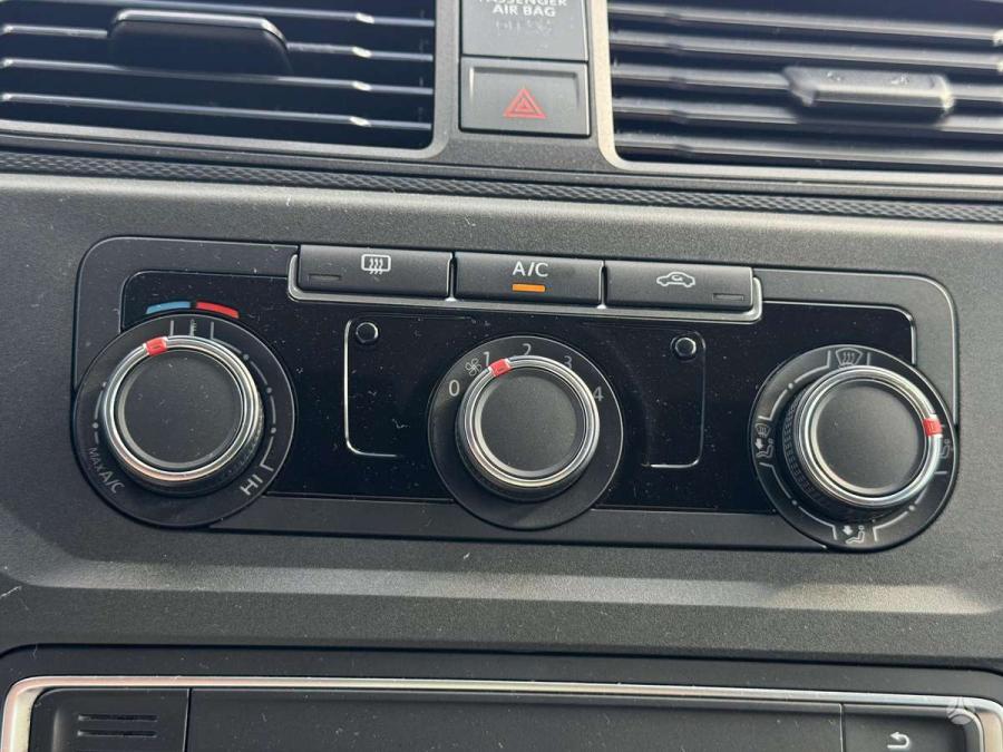 Pelēks Volkswagen Caddy 2019 Viļņa, ar dzinēja tilpumu 1.97 L un nobraukumu 185 tūkst. km par 11999 €, foto 21 vietnē AUTOMOTO.COM.LV