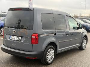 Grey Volkswagen Caddy 2019 in Vilnius, with an engine capacity of 2.00 L and mileage of 211 thousand km for 9999 €, photo 8 on AUTOMOTO.COM.LV