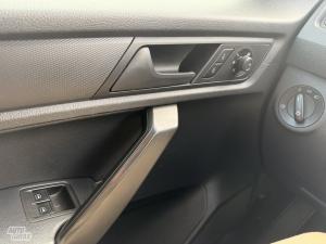 Grey Volkswagen Caddy 2019 in Vilnius, with an engine capacity of 2.00 L and mileage of 211 thousand km for 9999 €, photo 20 on AUTOMOTO.COM.LV