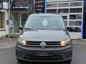 Grey Volkswagen Caddy 2020 in Kaunas, with an engine capacity of 2.00 L and mileage of 94 thousand km for 21688 €, photo 2 on AUTOMOTO.COM.LV