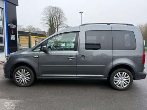 Grey Volkswagen Caddy 2020 in Kaunas, with an engine capacity of 2.00 L and mileage of 94 thousand km for 21688 €, photo 4 on AUTOMOTO.COM.LV