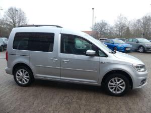 Grey Volkswagen Caddy 2020 in Kaunas, with an engine capacity of 2.00 L and mileage of 65 thousand km for 22630 €, photo 6 on AUTOMOTO.COM.LV