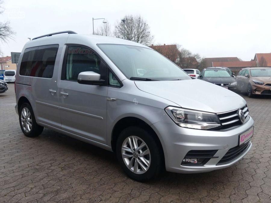 Grey Volkswagen Caddy 2020 in Kaunas, with an engine capacity of 2.00 L and mileage of 65 thousand km for 22630 €, photo 7 on AUTOMOTO.COM.LV