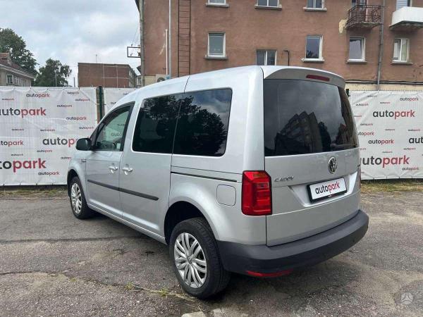Grey Volkswagen Caddy 2020 in Klaipeda, with an engine capacity of 1.97 L and mileage of 92 thousand km for 18200 €, photo 6 on AUTOMOTO.COM.LV