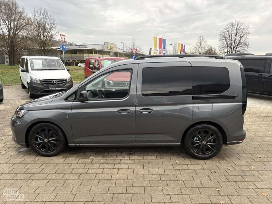 Grey Volkswagen Caddy 2021 in Kaunas, with an engine capacity of 2.00 L and mileage of 30 thousand km for 28467 €, photo 8 on AUTOMOTO.COM.LV