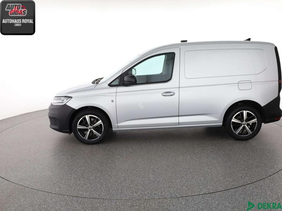 Grey Volkswagen Caddy 2021 in Kaunas, with an engine capacity of 2.00 L and mileage of 77 thousand km for 26232 €, photo 2 on AUTOMOTO.COM.LV