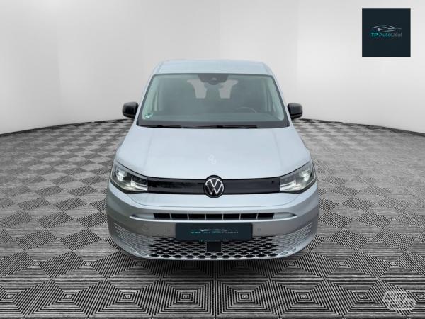 Grey Volkswagen Caddy 2021 in Kaunas, with an engine capacity of 2.00 L and mileage of 370 thousand km for 16799 €, photo 5 on AUTOMOTO.COM.LV