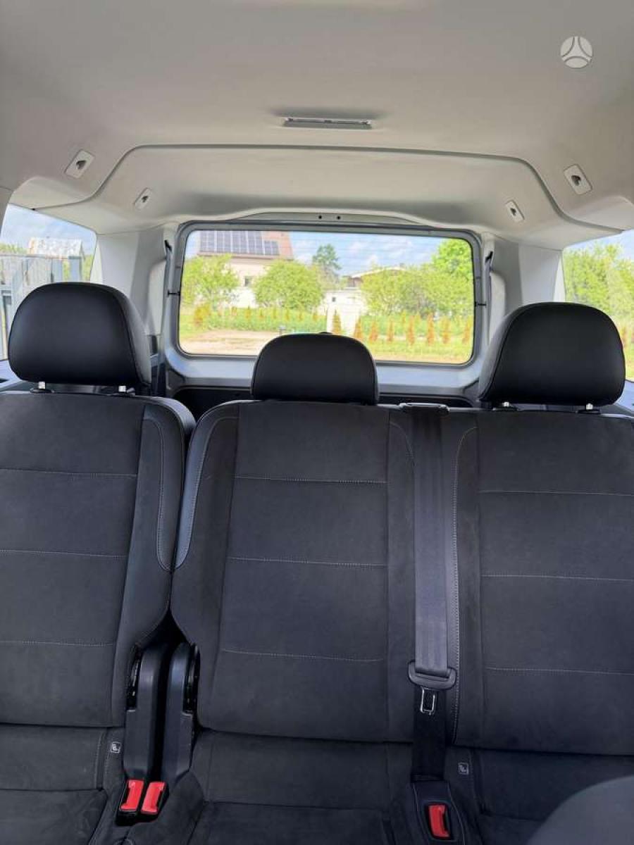 Grey Volkswagen Caddy 2021 in Palanga, with an engine capacity of 1.97 L and mileage of 191 thousand km for 23500 €, photo 12 on AUTOMOTO.COM.LV