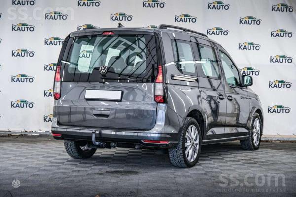 Grey Volkswagen Caddy 2021 in Riga, with an engine capacity of 2.00 L and mileage of 204 thousand km for 21290 €, photo 3 on AUTOMOTO.COM.LV