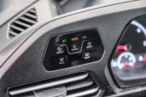 Pelēks Volkswagen Caddy 2021 Rīga, ar dzinēja tilpumu 2.00 L un nobraukumu 204 tūkst. km par 21290 €, foto 14 vietnē AUTOMOTO.COM.LV