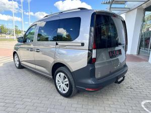 Grey Volkswagen Caddy 2021 in Siauliai, with an engine capacity of 1.97 L and mileage of 79 thousand km for 19900 €, photo 12 on AUTOMOTO.COM.LV
