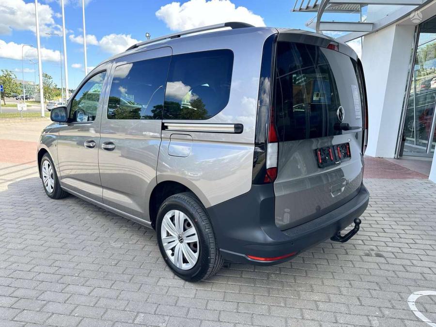 Grey Volkswagen Caddy 2021 in Siauliai, with an engine capacity of 1.97 L and mileage of 79 thousand km for 19900 €, photo 12 on AUTOMOTO.COM.LV