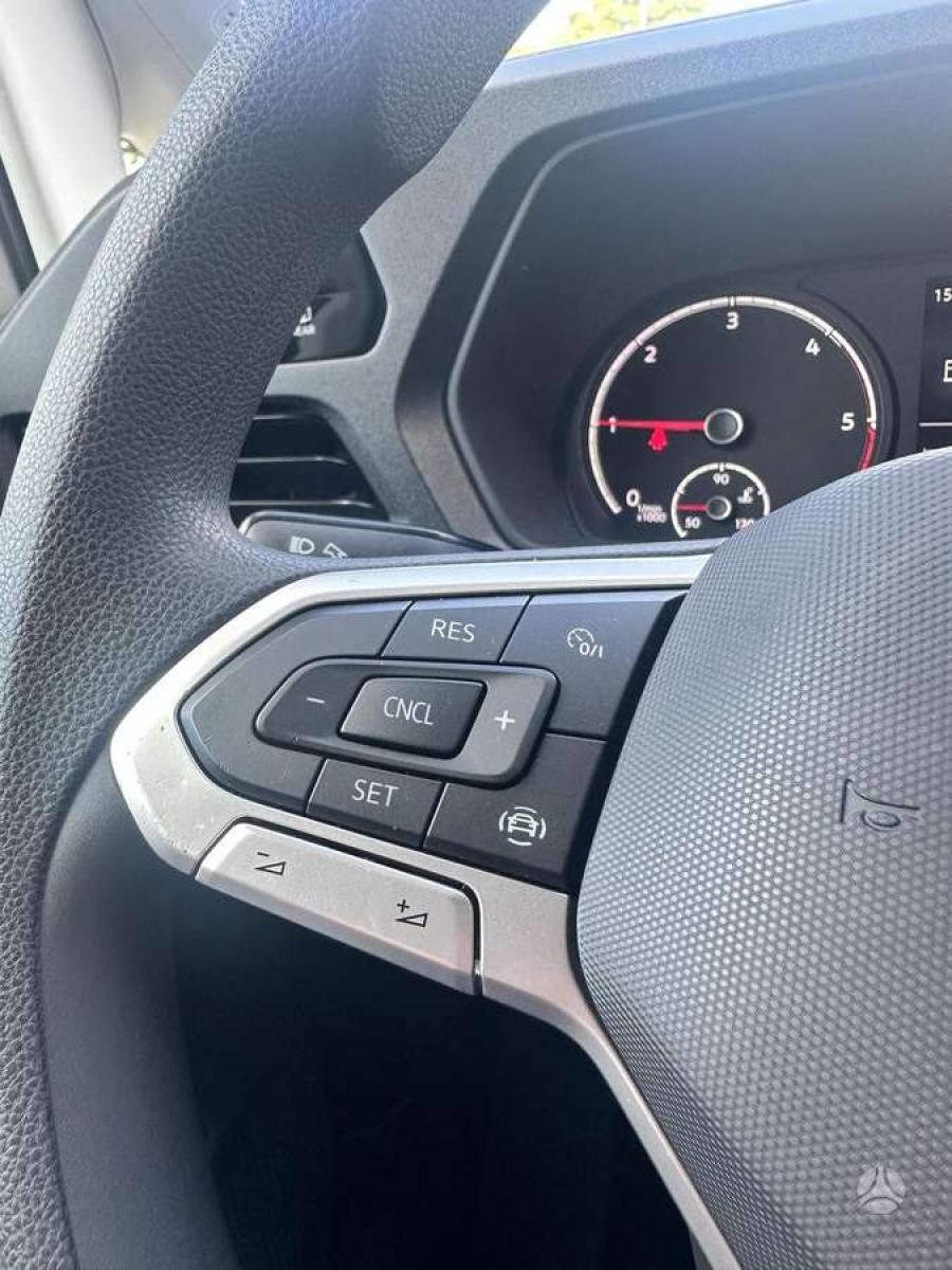 Grey Volkswagen Caddy 2021 in Siauliai, with an engine capacity of 1.97 L and mileage of 79 thousand km for 19900 €, photo 18 on AUTOMOTO.COM.LV
