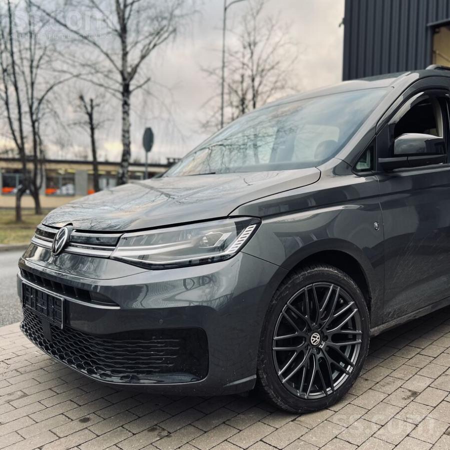 Pelēks Volkswagen Caddy 2021 Daugavpils, ar dzinēja tilpumu 2.00 L un nobraukumu 279 tūkst. km par 19500 €, foto 1 vietnē AUTOMOTO.COM.LV