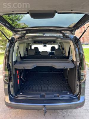 Pelēks Volkswagen Caddy 2021 Daugavpils, ar dzinēja tilpumu 2.00 L un nobraukumu 279 tūkst. km par 19500 €, foto 14 vietnē AUTOMOTO.COM.LV