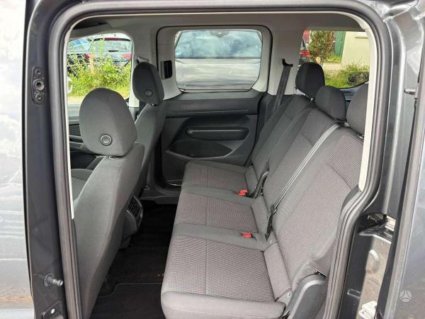 Volkswagen Caddy 2021 in Vilnius on AUTOMOTO.COM.LV Grey Volkswagen Caddy 2021 in Vilnius, with an engine capacity of 1.97 L and mileage of 209 thousand km for 14100 €, photo 10 on AUTOMOTO.COM.LV
