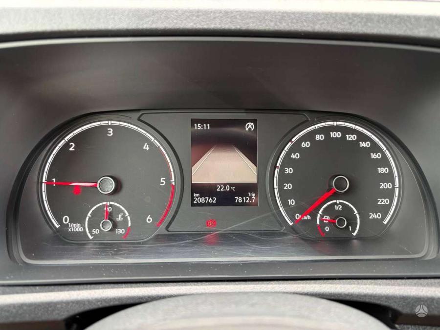 Grey Volkswagen Caddy 2021 in Vilnius, with an engine capacity of 1.97 L and mileage of 209 thousand km for 14100 €, photo 14 on AUTOMOTO.COM.LV