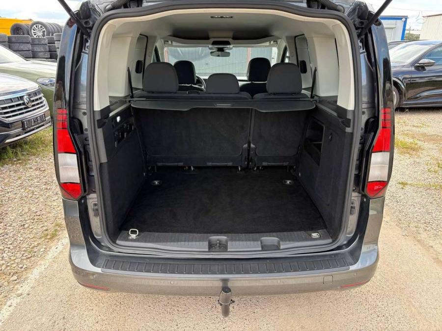 Grey Volkswagen Caddy 2021 in Vilnius, with an engine capacity of 1.97 L and mileage of 209 thousand km for 14100 €, photo 18 on AUTOMOTO.COM.LV